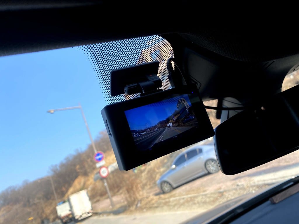 7 of the best gadgets to make driving safer - Technology for Learners